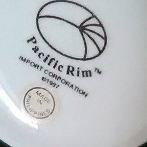 Pacific Rim | Holiday | Holly Berry Plaid Pitcher | Poshmark